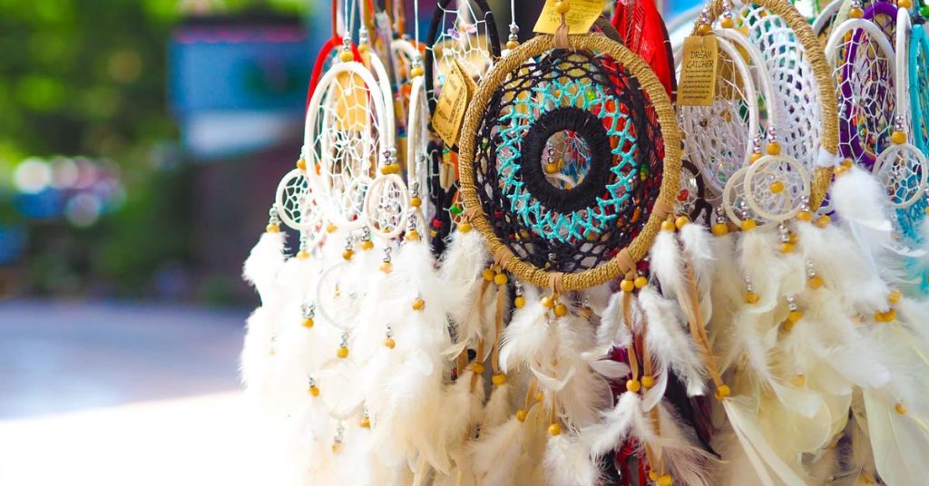 18 DIY Dream Catcher Crafts for Kids - Cool Kids Crafts